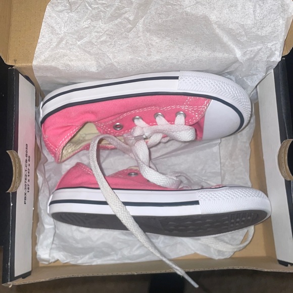 Converse | Shoes | My 2 Year Where These Beautiful Pink Converse Once ...